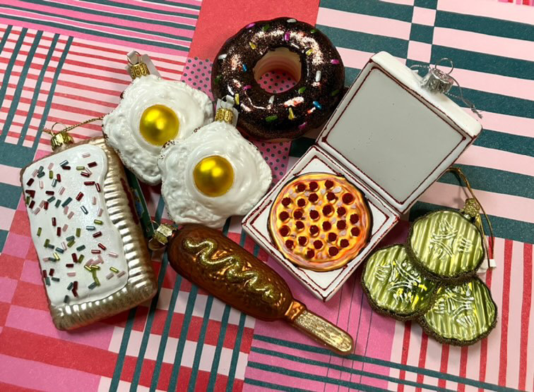 The lady.cult holiday gift idea giving guide: 2022! | ladycultblog